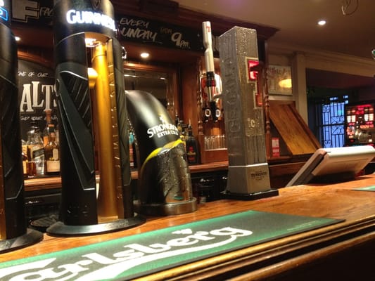 THE FLUKE PUB - Updated December 2024 - Culcabock Road at old perth ...