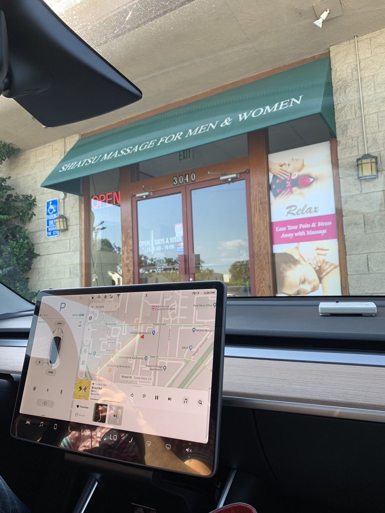 TOTAL RELAX SPA - 24 Photos & 136 Reviews - Massage - 3040 Bristol St ...