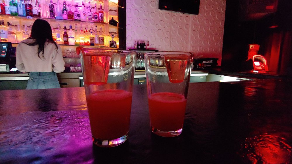 TONIC BAR AND LOUNGE - Updated August 2024 - 168 Photos & 71 Reviews ...