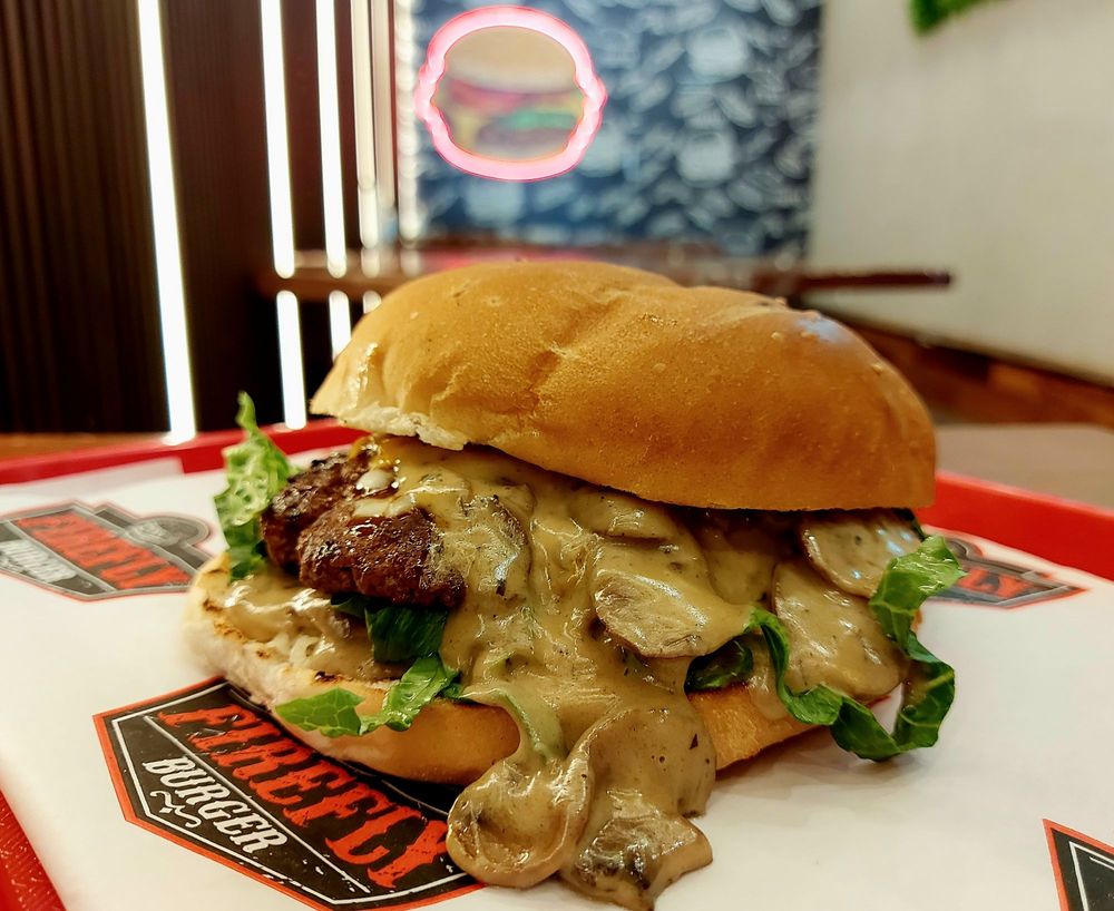 FIREFLY BURGER - Updated July 2024 - 15 Photos - 355 Yonge Street ...