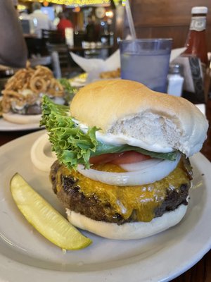 GROVERS BAR & GRILL - Updated December 2024 - 422 Photos & 441 Reviews ...