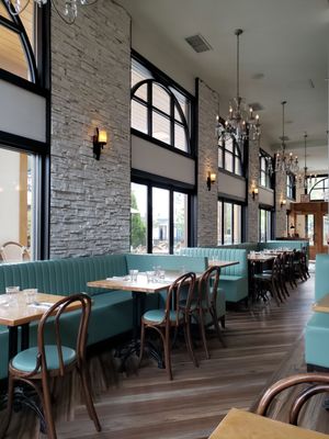 MAGNONE’S ITALIAN KITCHEN - Updated December 2025 - 80 Photos & 91 ...