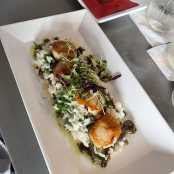 RED 36 - Updated March 2025 - 1192 Photos & 1016 Reviews - 2 Washington ...