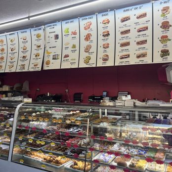 DK’S DONUTS & BAKERY - 4303 Photos & 2467 Reviews - 1614 Santa Monica ...