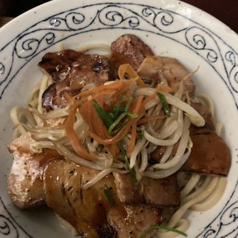 MOMS - Updated July 2024 - 130 Photos & 93 Reviews - 190 Keawe St, Hilo ...