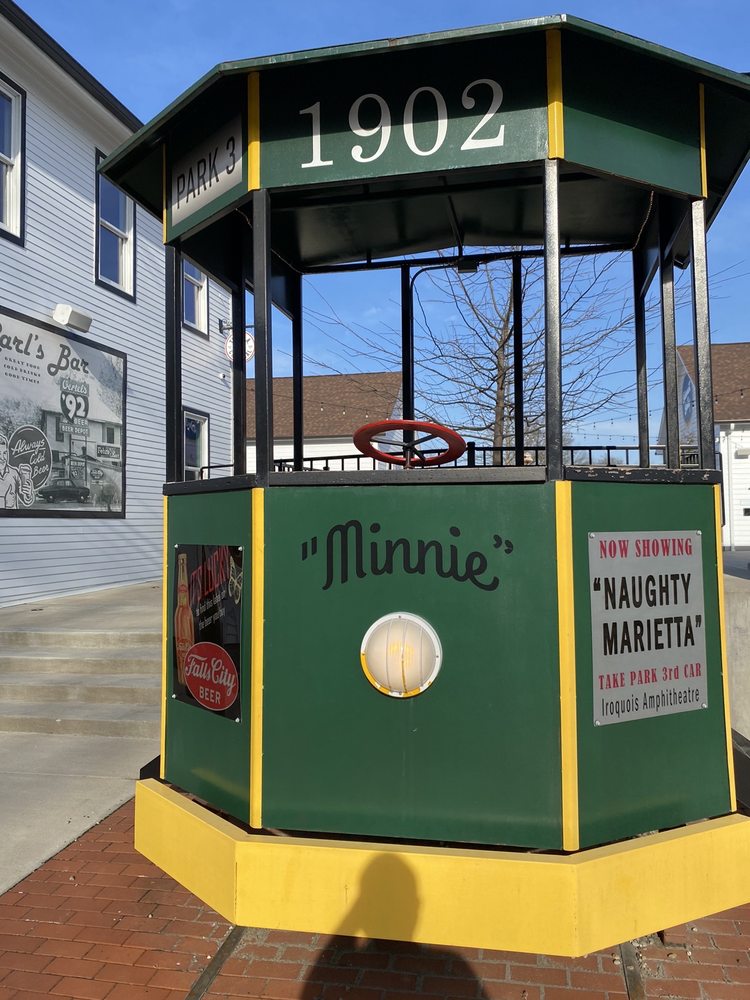 MINNIE - 818 W Kenwood Dr, Louisville, KY - Yelp