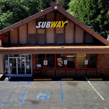 Subway california store