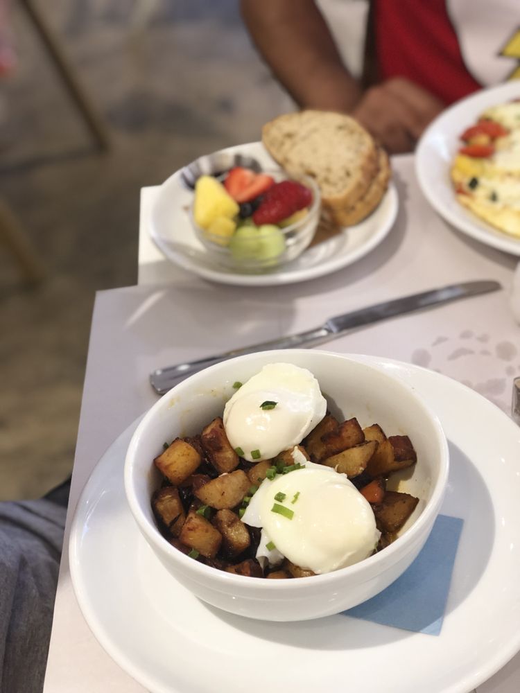 FRIEDA - 281 Photos & 222 Reviews - 320 Walnut St, Philadelphia, PA ...