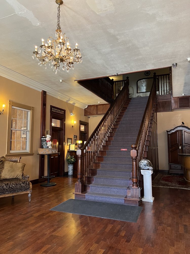 THE IONE HOTEL - Updated December 2025 - 68 Photos & 58 Reviews - 25 W ...