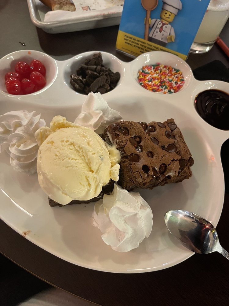 BRICKS FAMILY RESTAURANT - 22 Reviews - 1 Legoland Blvd, Goshen, New ...