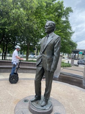 SEGWAY TOURS OF HOUSTON - Updated August 2025 - 35 Photos & 67 Reviews ...