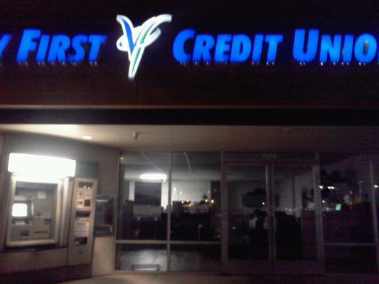 VALLEY FIRST CREDIT UNION - Updated December 2025 - 37 Reviews - 3001 ...
