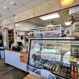 LITTLE DELI & PIZZERIA - Updated December 2025 - 799 Photos & 1509 ...