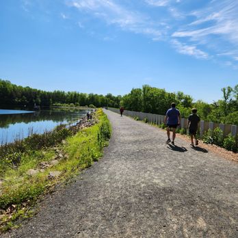BURKE LAKE PARK - Updated July 2025 - 855 Photos & 197 Reviews - 7315 ...