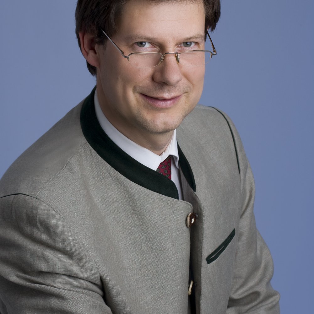 Robert Fluck's Instagram, Twitter & Facebook on IDCrawl