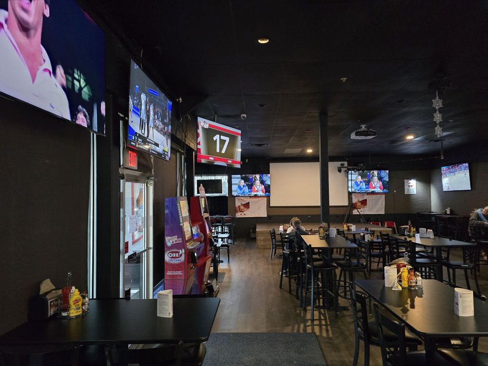 GOOD TIMES PUB - Updated December 2025 - 22 Photos - 837 N Houk Rd ...