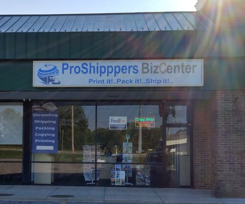 PROSHIPPERS BIZCENTER - Updated July 2025 - 23 Photos - 2606 Hilliard ...