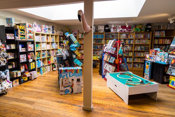 INK SPELL BOOKS - Updated December 2024 - 37 Photos & 68 Reviews - 621 ...