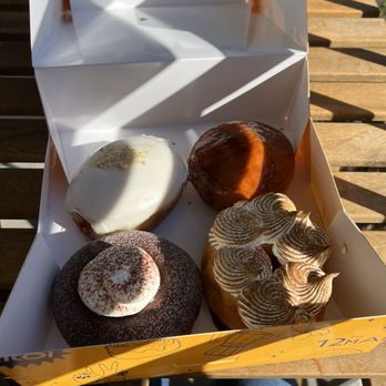 DOCE DONUT CO - Updated August 2024 - 34 Photos & 20 Reviews - 2305 6th ...