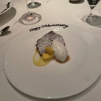 ARIA - Updated May 2024 - 853 Photos & 496 Reviews - 490 E Paces Ferry ...