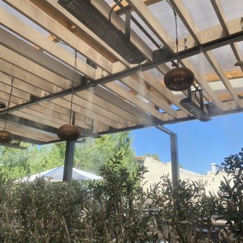 ROOF 106 - Updated June 2024 - 213 Photos & 95 Reviews - 106 Matheson ...