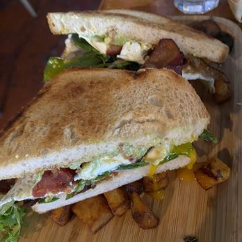 HAWG HEAVEN BBQ & GASTRO PUB - Updated May 2025 - 209 Photos & 131 ...