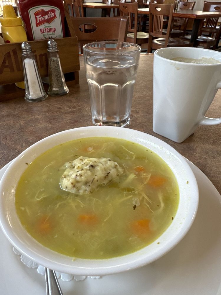 HIGH TIDE CAFÉ - Updated October 2025 - 23 Photos & 12 Reviews - 131 ...