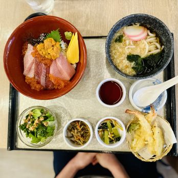 RINKA - Updated June 2025 - 3440 Photos & 544 Reviews - 1001 Queen St ...