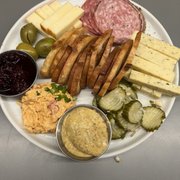 SHUFFLES: BOARD GAME CAFE - 134 Photos & 73 Reviews - 207 E Archer St ...