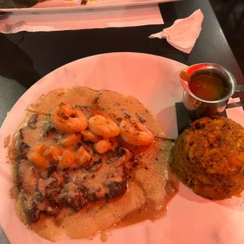 YARUMBA RESTAURANT & LOUNGE - Updated January 2026 - 561 Photos & 367 ...