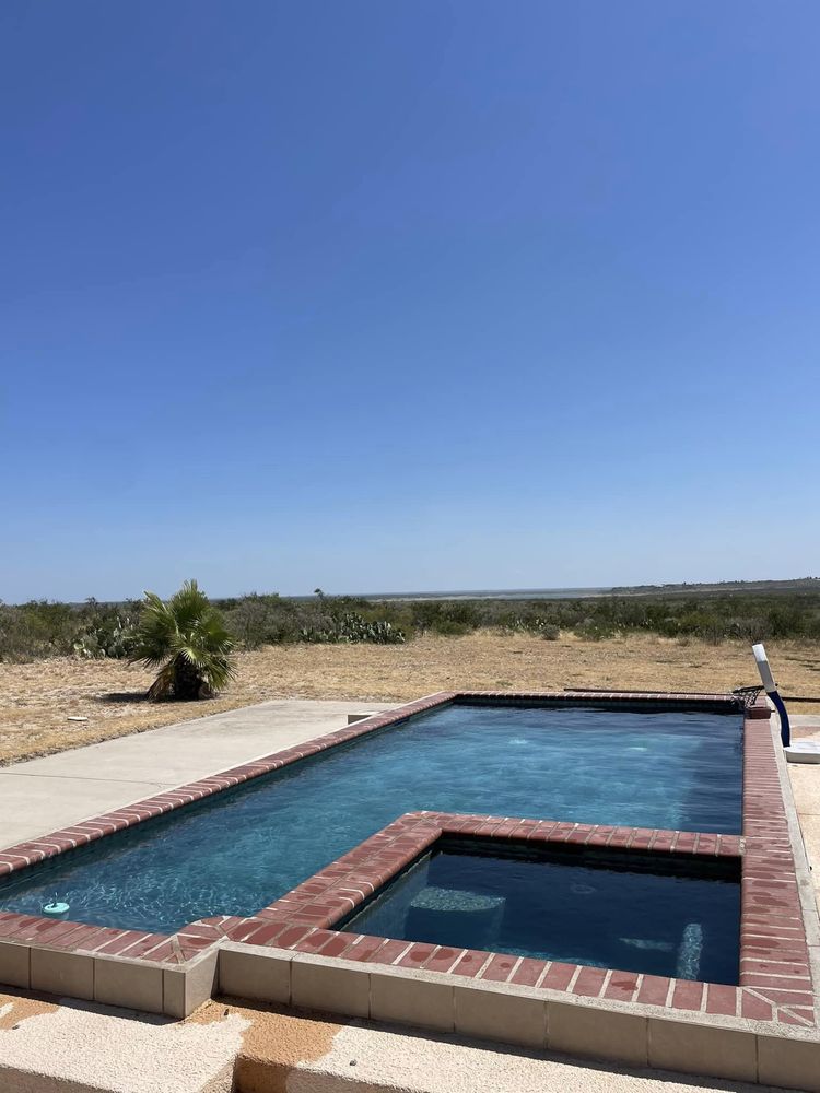 POOL QUEEN SERVICES - Updated July 2025 - 22 Photos - 283 Fm 1666 ...