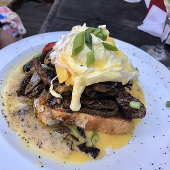 FLY’S TIE IRISH PUB - Updated August 2024 - 28 Photos & 40 Reviews ...