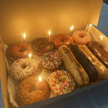 DOH-NUT-HUT - Updated December 2024 - 180 Photos & 132 Reviews - 4272 ...