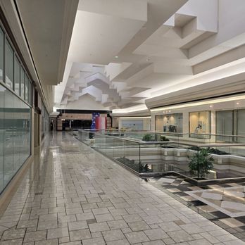 MACARTHUR CENTER - Updated December 2025 - 304 Photos & 213 Reviews ...