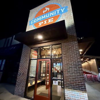 COMMUNITY PIE - HAMILTON PLACE - Updated December 2025 - 64 Photos & 46 Reviews - 2006 Hamilton ...