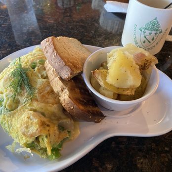 TWO CHICKS CAFE - Updated October 2025 - 1233 Photos & 1237 Reviews ...