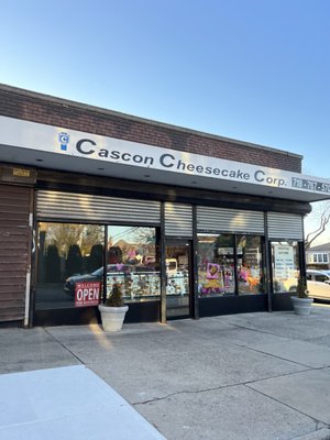 CASCON CHEESECAKES - Updated October 2025 - 157 Photos & 104 Reviews ...