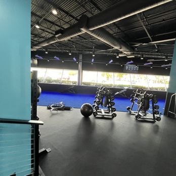 AMPED FITNESS - FORT LAUDERDALE - Updated December 2025 - 36 Photos ...