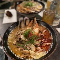KIN RAMEN - Updated October 2025 - 1607 Photos & 632 Reviews - 129 W ...