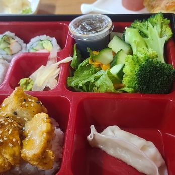 SPLENDID SUSHI - Updated September 2025 - 54 Photos & 69 Reviews - 26 ...