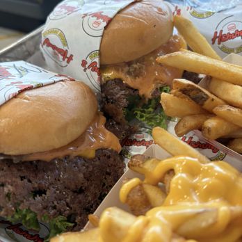 HAMMY’S SMASH BURGERS - Updated December 2024 - 444 Photos & 359 ...