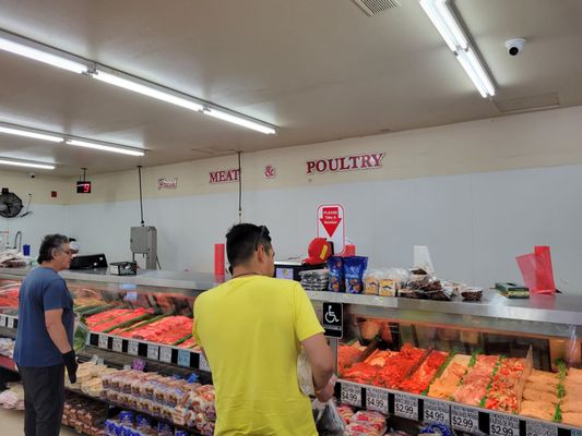 APPLE TREE MARKET - Updated December 2025 - 25 Photos & 47 Reviews ...