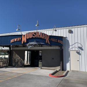 MUDSHARK BREWERY AND PUBLIC HOUSE - 193 Photos & 138 Reviews - 1095 ...