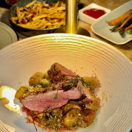 16ELEVEN - Updated June 2025 - 202 Photos & 99 Reviews - 1611 Everett ...