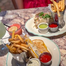 GREEN POINT SEAFOOD & OYSTER BAR - Updated July 2025 - 235 Photos & 100 ...