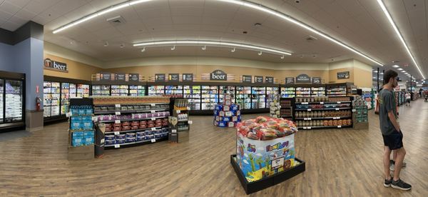 BIG Y - Updated December 2025 - 17 Photos - 850 S Main St, Middletown ...