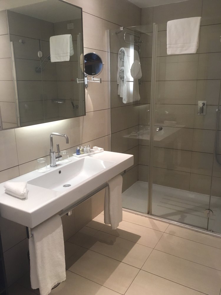 RADISSON BLU - 27 Photos - Hotels - Via Villapizzone 24, Milano, Italy ...