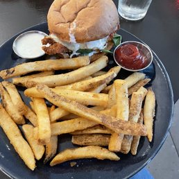 ADAMS TABLE - Updated June 2025 - 129 Photos & 75 Reviews - 150 W Adams ...