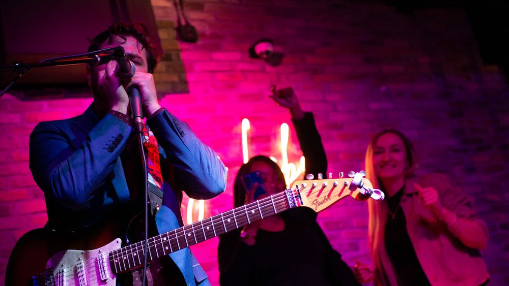 WILLY B PLAYS MUSIC - Updated January 2025 - 21 Photos - Miami, Florida ...