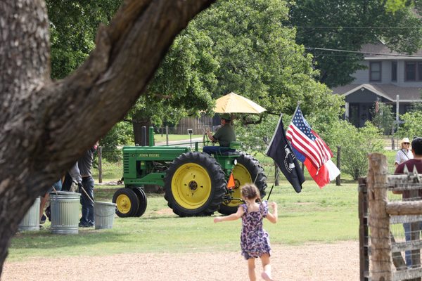 NASH FARM - 68 Photos & 14 Reviews - 626 Ball St, Grapevine, Texas ...